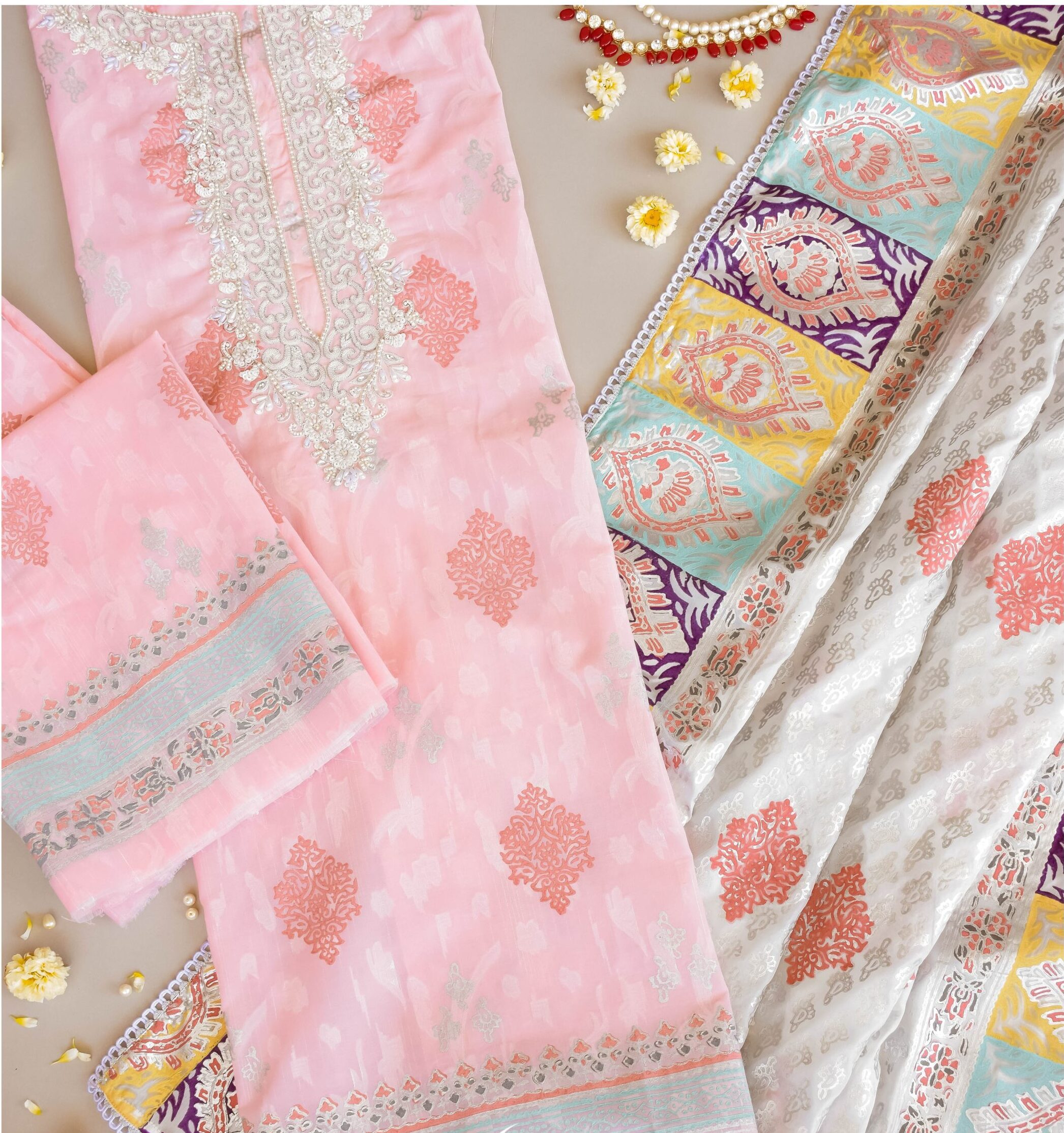 REEM – makhmalofficial.com