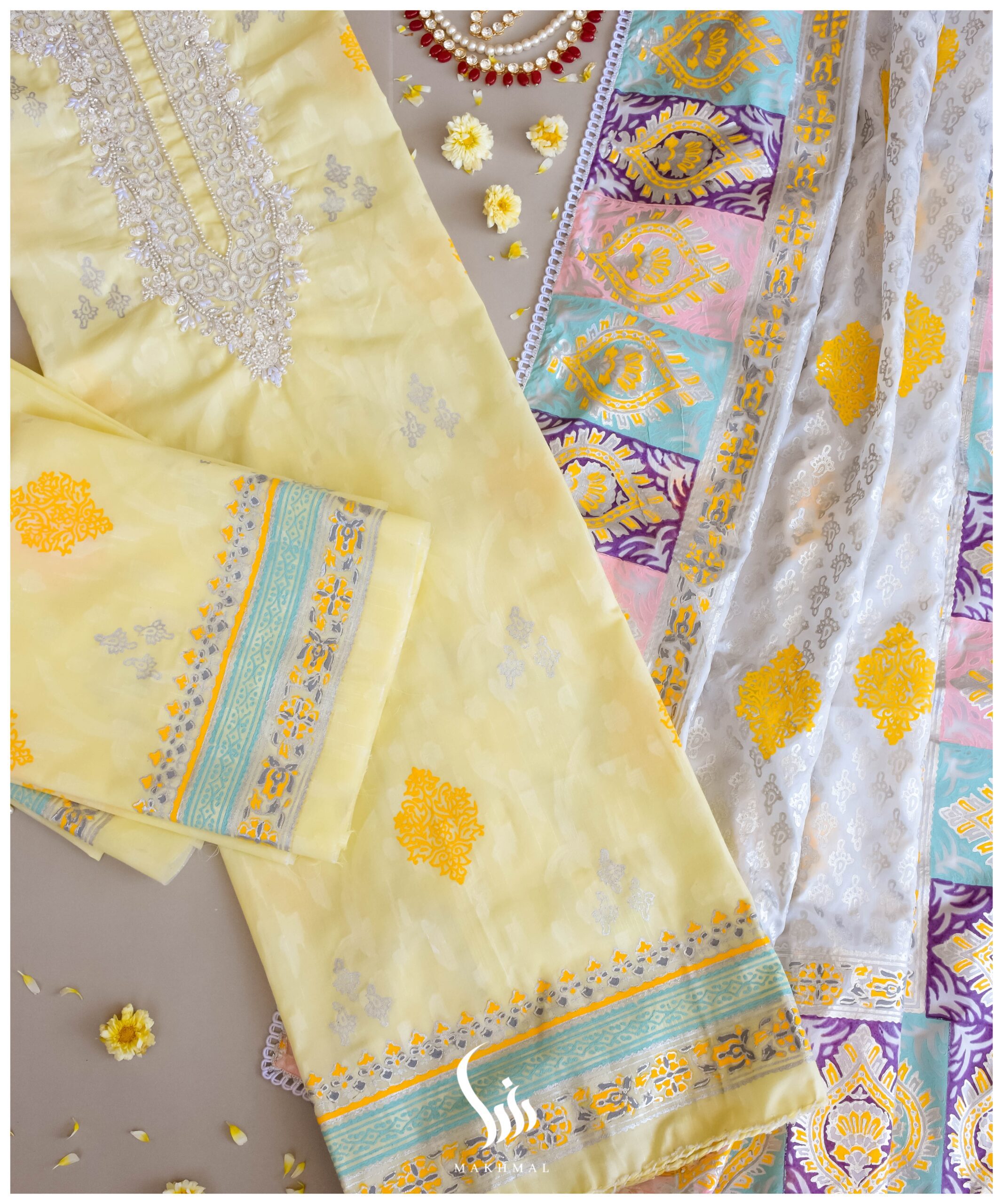 REEM – makhmalofficial.com